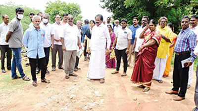 Trichy Mayor Vows Amenities For Ward | Trichy News - Times of India
