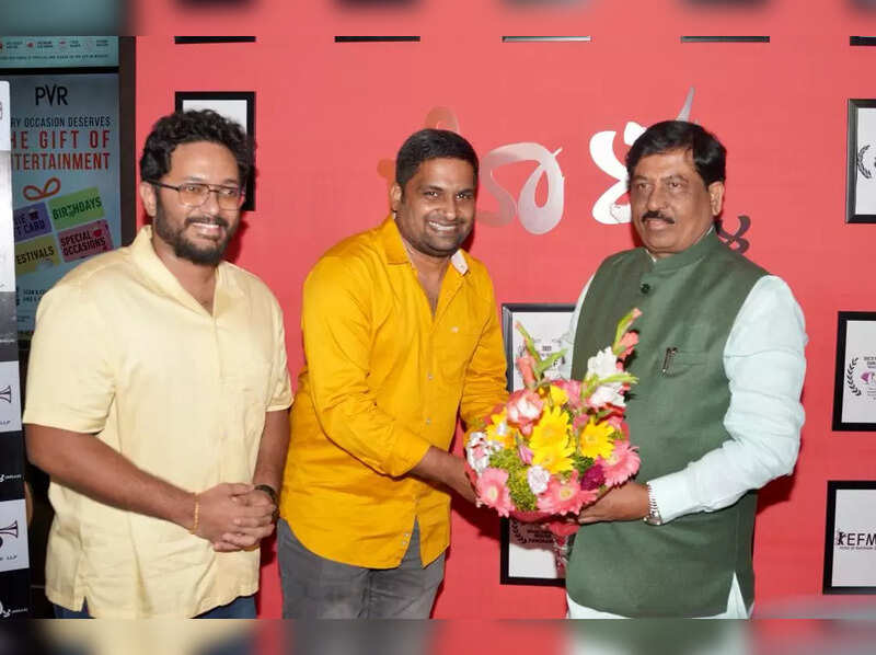 Politicians Murugesh Nirani, Dr Vijayendra are all praise for Sagar ...
