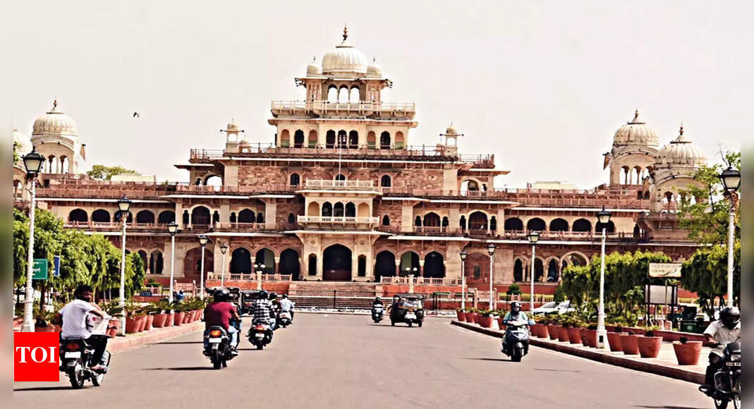 Chaura Rasta: Jmc-h May Set Up Night Bazaar Near Albert Hall | Jaipur ...