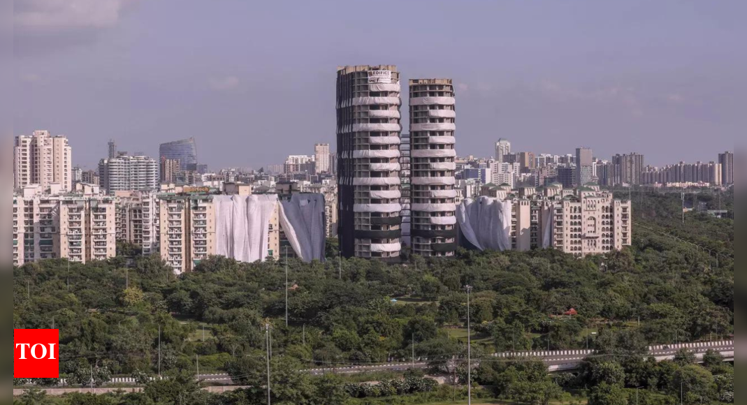 3,700-kg explosives, series of blasts: How Noida's twin towers will be ...