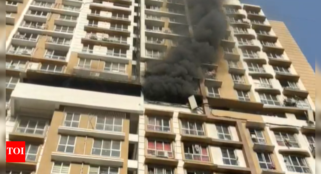 Fire erupts in 8th floor flat in Mumbai high-rise; none hurt | Mumbai ...