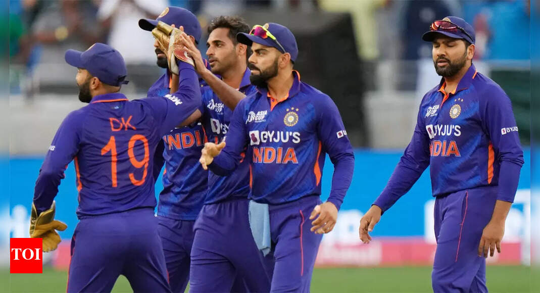 Asia Cup: India use short-ball tactics to dismiss Pakistan for 147 ...