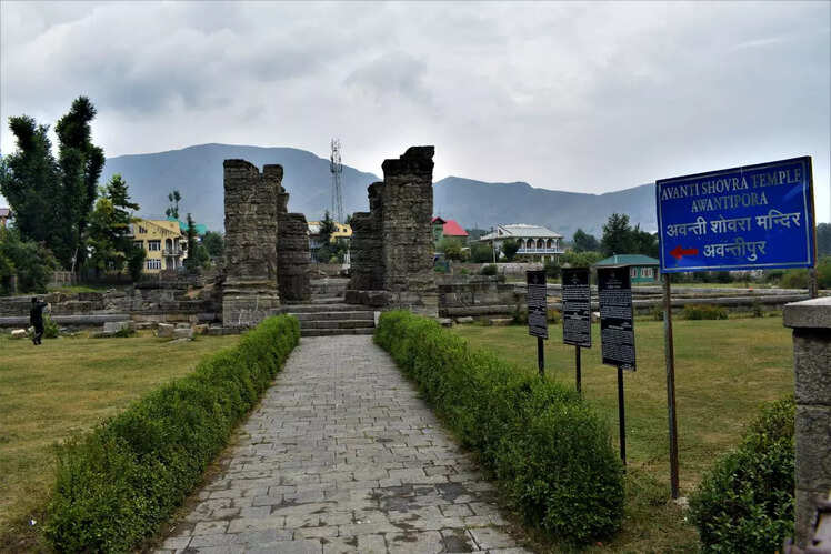A perfect 7-day itinerary for Kashmir | Times of India Travel