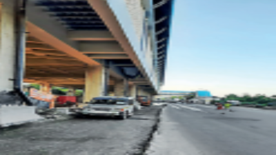 Rvnl: Rvnl Widens Road At Kalikapur To Make Room For Metro Entrance ...