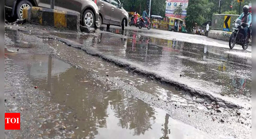Rain pours misery on Prayagraj roads | Allahabad News - Times of India