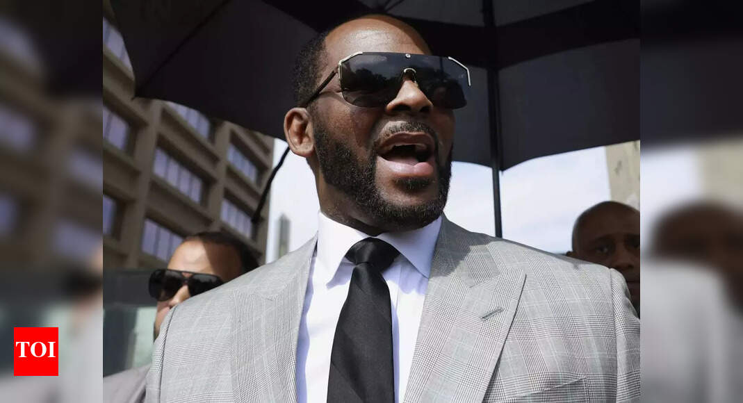 Two more R. Kelly accusers testify in child pornography and ... Two more R. Kelly accusers testify in child pornography and ...