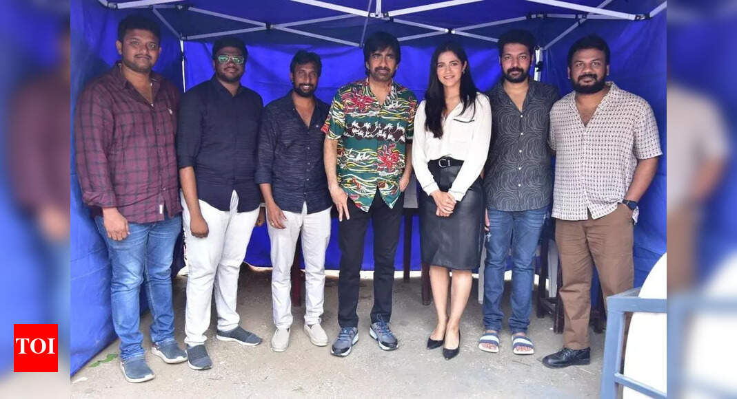 Karthik Raju, Mahesh Reddy's 'Atharva' title logo & motion poster ...