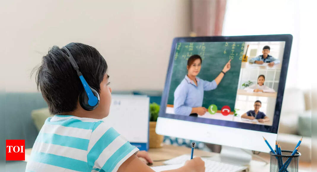 Flipped Learning Definition Benefits More Times Of India
