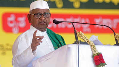 Anna Hazare flays Delhi excise policy, CM Arvind Kejriwal says BJP using him | Delhi News ...