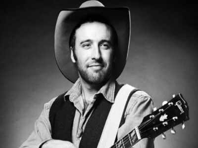 Country singer Luke Bell who went missing found dead | English Movie ...