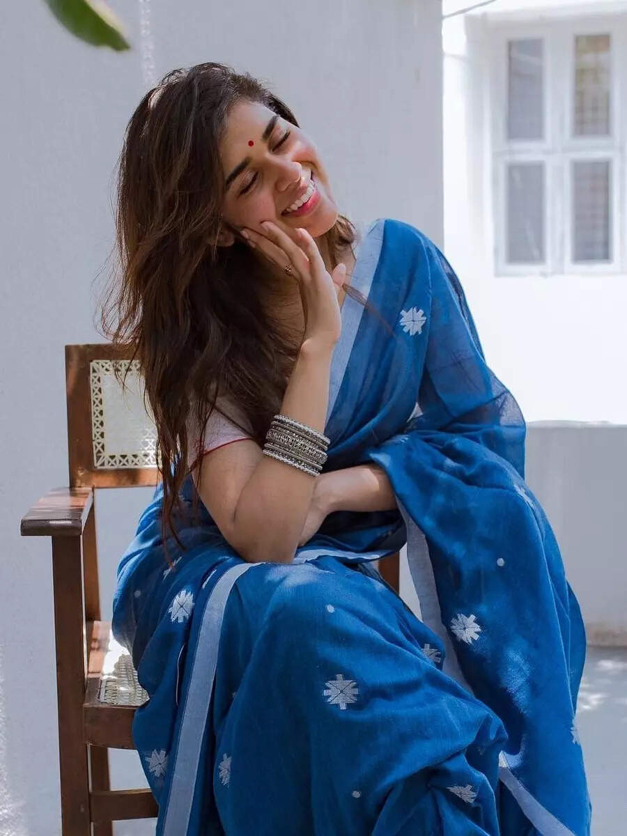 Best Pictures Of Cobra Actress Meenakshi Govindharajan Times Of India