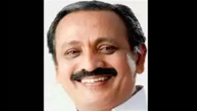 Kozhikode MP MK Raghavan faults district admin, DMO's office ...