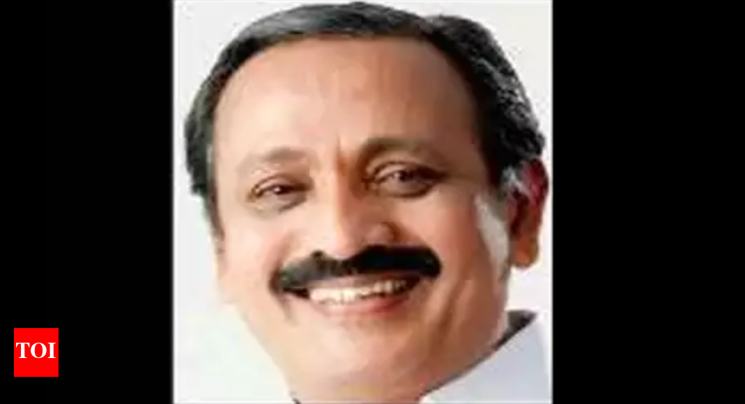 Raghavan: Kozhikode MP MK Raghavan faults district admin, DMO's office ...