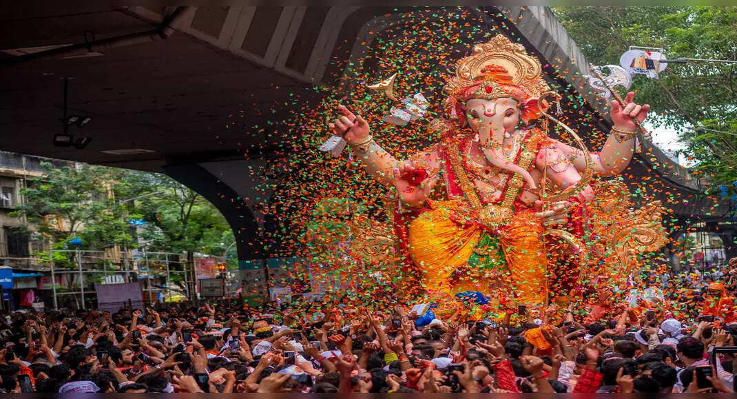 Did you know this about Mumbai's Lalbaugcha Raja? | Times of India Travel