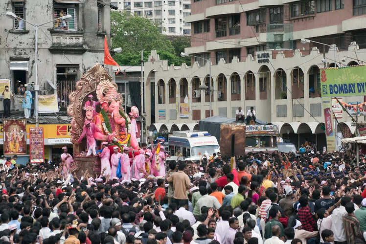Did you know this about Mumbai's Lalbaugcha Raja? | Times of India Travel
