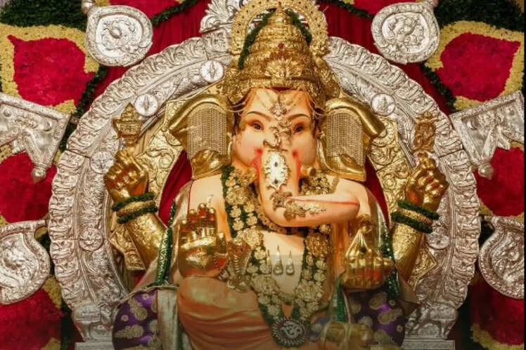 Ganesh Chaturthi: A look at Mumbai's most famous idols this year ...