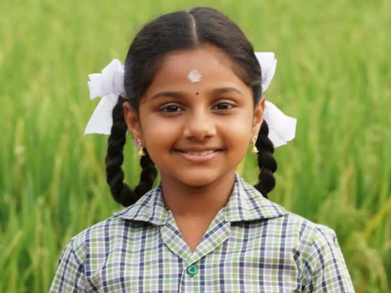 Baby Manasvi gets call to act in a Hindi film | Tamil Movie News ...