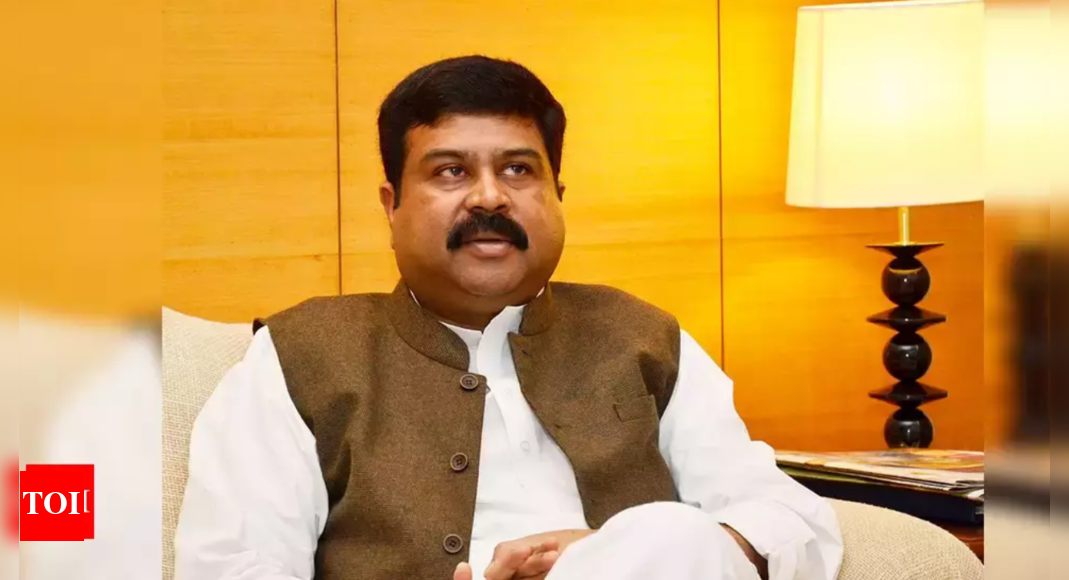 NEP 2020 India's guiding light: Union education minister Pradhan at G20 ...