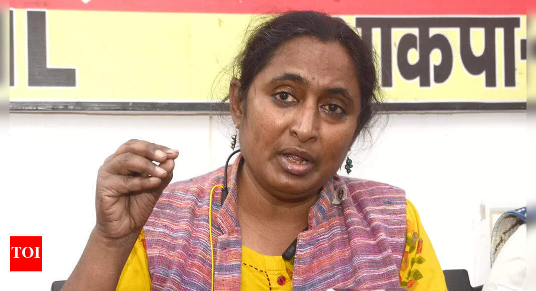 'Troubling political questions': Kavita Krishnan resigns from all CPI ...