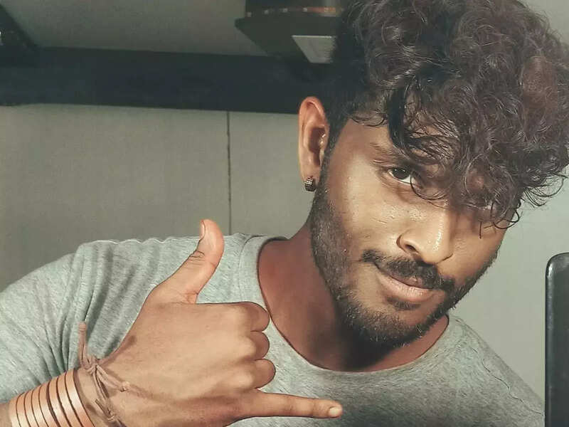 Teejay finishes shooting for Pathu Thala in Karaikudi | Tamil Movie ...