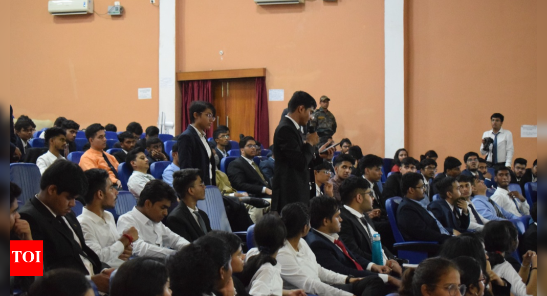 IIM Bodh Gaya orientation programme: Students told to look beyond ...