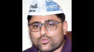 Italia: Gujarat: Gopal Italia booked for defamatory remarks | Surat ...