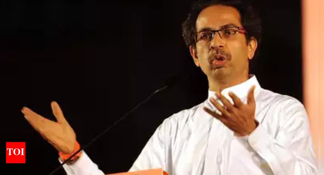 Former Maharashtra CM Uddhav Thackeray & son Aditya Thackeray get JNPT ...