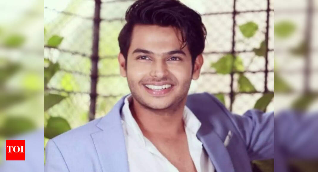 Sidharth Sagar makes a comeback on 'The Kapil Sharma Show' - Times of India