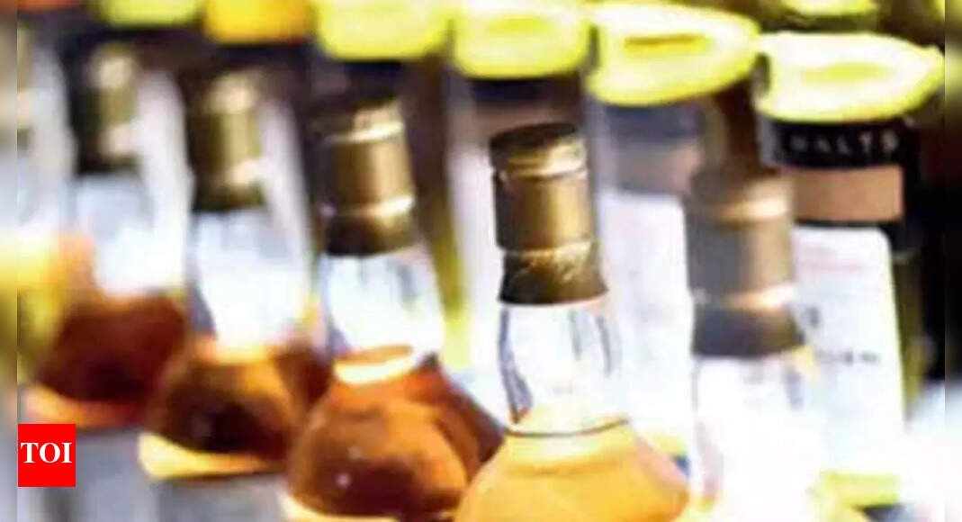 1,135 Liquor, Drug Mafia Dons Held | Varanasi News - Times of India