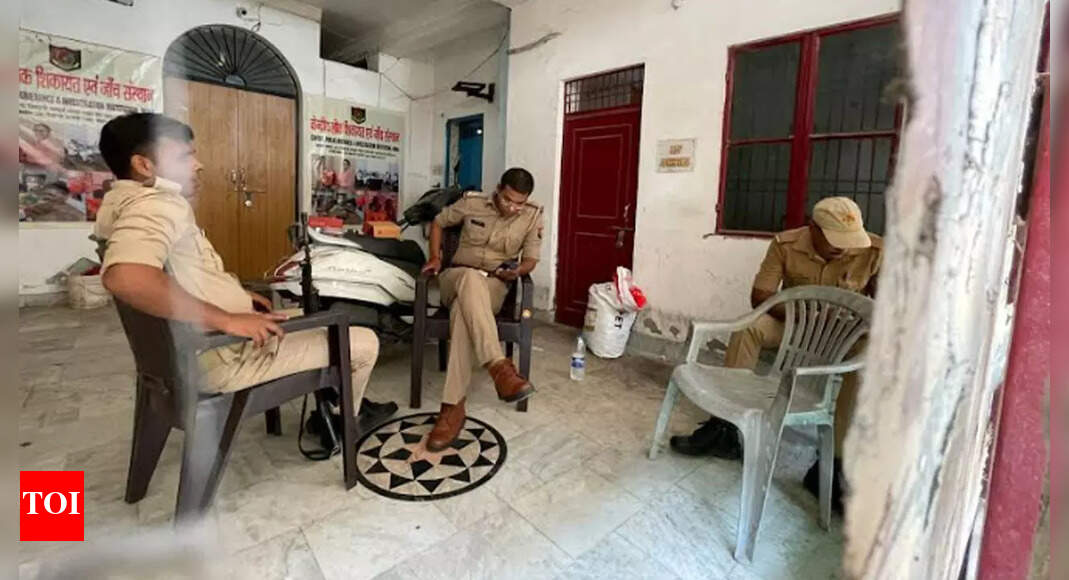 I-T raids premises of Rashtriya Krantikari Samajwadi Party chief Gopal ...