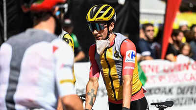 Reigning champion Primoz Roglic out of Vuelta after crash | More sports ...