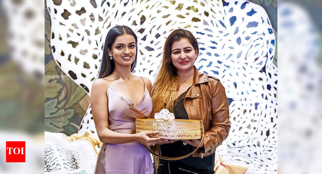 Pragnya Ayyagari meets philanthropist Sudha Reddy - Times of India