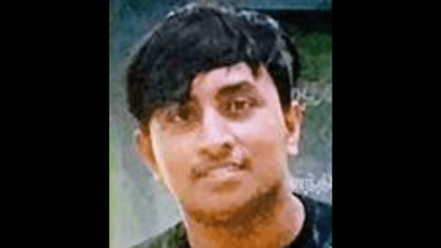 Dey: West Bengal double murder: Teenager sold gaming IDs to pay for ...