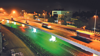 Cops seek more signboads on Nashik-Mumbai highway | Nashik News - Times ...