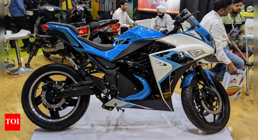 Zelio showcases 5 electric scooters and an electric sports motorcycle ...