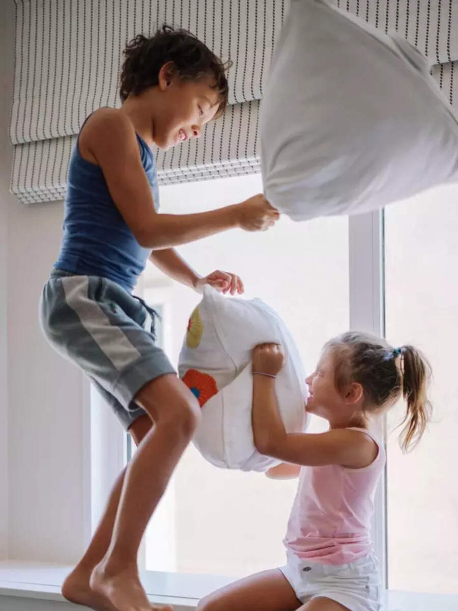 Things parents say that make sibling fights worse | Times of India