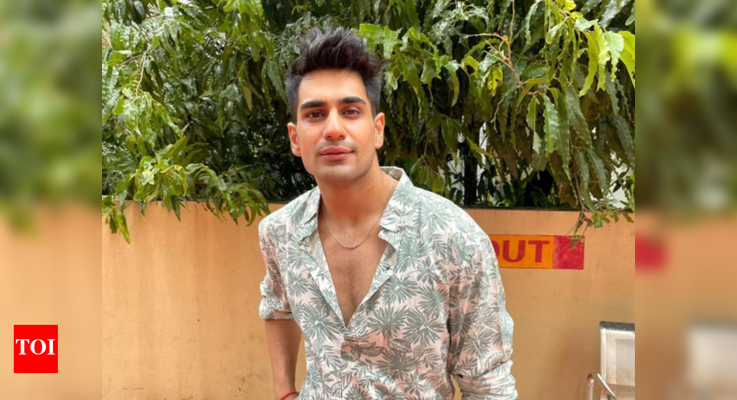 Aryan Arora's role turns grey in 'Bohot Pyaar Karte Hai' for his love ...