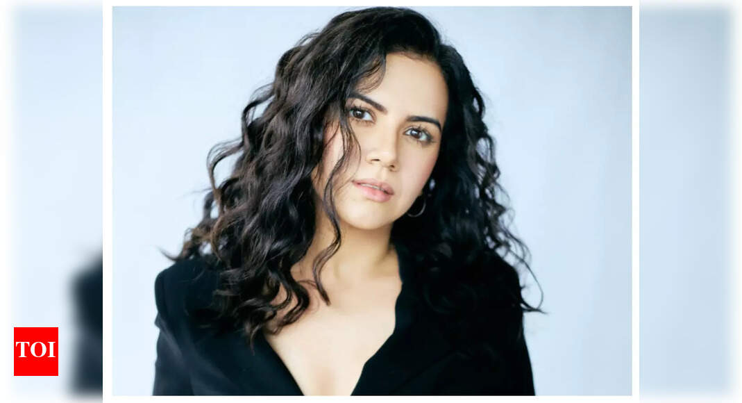 I learnt composure from Alia Bhatt and Ranbir Kapoor while shooting for ...