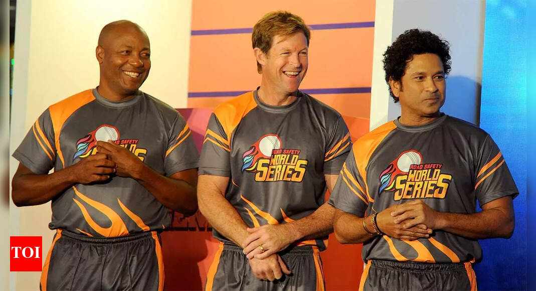 Blast from the past: Legends of world cricket getting ready to go toe ...