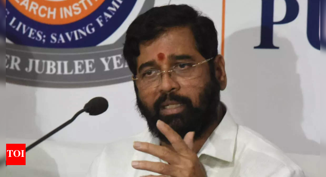 Maharashtra CM Eknath Shinde sets up crack team for Rs 2 lakh crore projects | Mumbai News ...