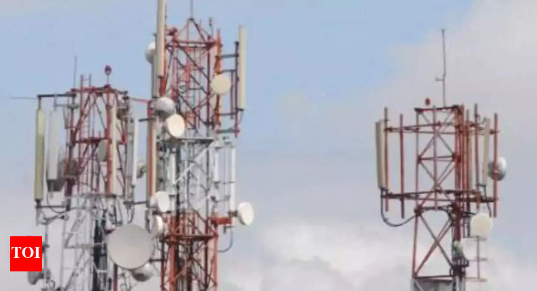 Mobile towers at Delhi Transport Corporation bus depots to boost ...