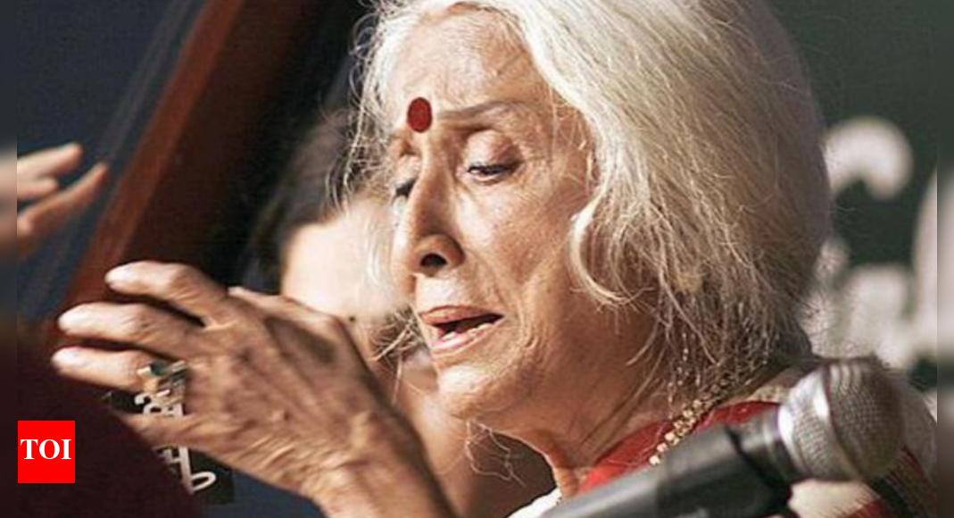 Prabha Atre, torch-bearer of Kirana gharana, turns 90 | Mumbai News ...