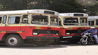 Pro-merger Activists Firm On Not Letting Kmt Buses Ply Today | Kolhapur ...