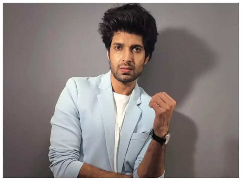 Exclusive! Hitesh Bharadwaj to play the new hero in Udaariyaan - Times ...