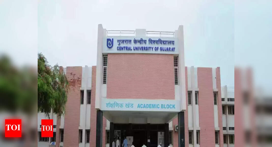 GU reopens admission registrations for science courses - Times of India