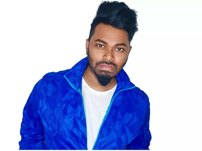 Thomson Andrews: Pritam Da asked me to curate a team of 21 singers for ...