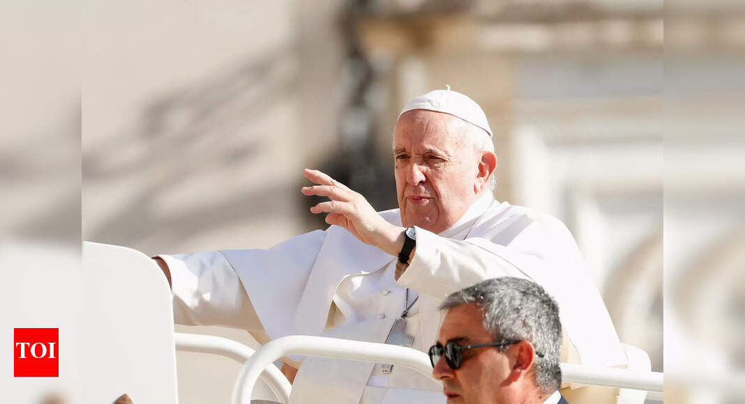 Francis: Pope Francis says he is always ready to go to China - Times of ...