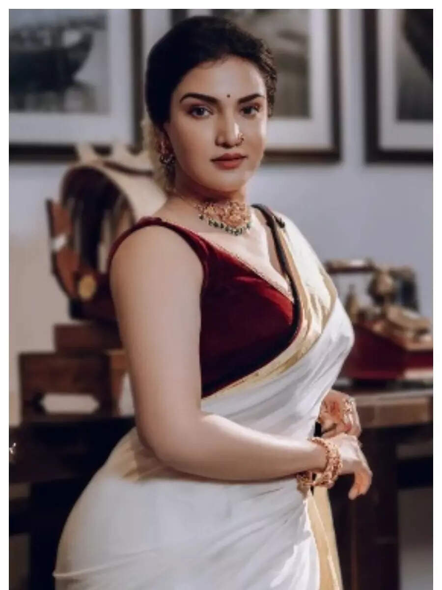 Honey Rose’s glamorous looks you can’t miss | Times of India