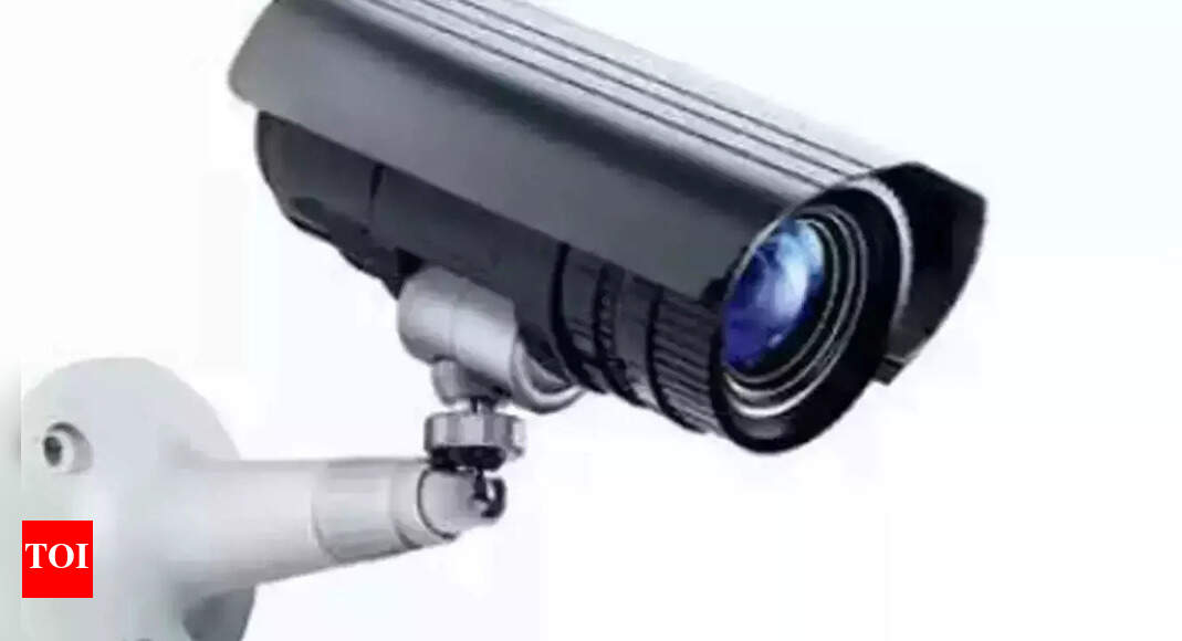 Rwa: Noida: Boost patrolling, install CCTV cameras, says RWA | Noida ...