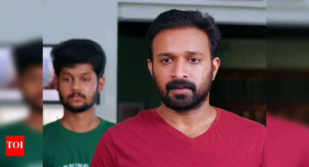 'Santhwanam' continues to top the TRP charts; here's a look at the top ...